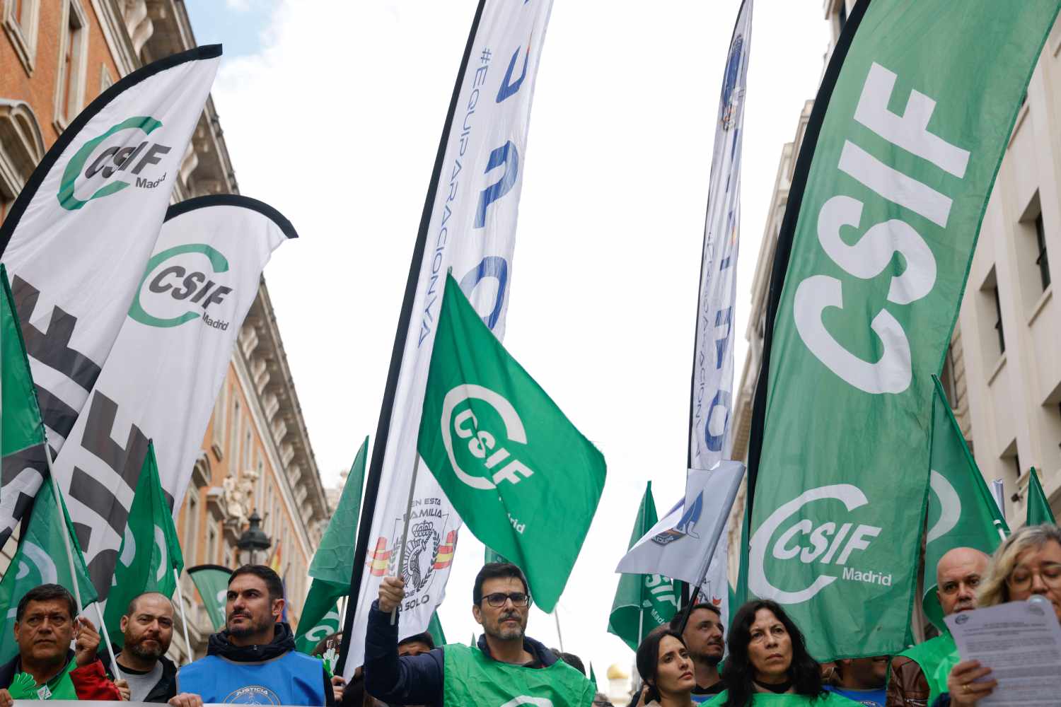 CSIF | CSIF amenaza a Sanidad con nuevas protestas si no presenta una ...